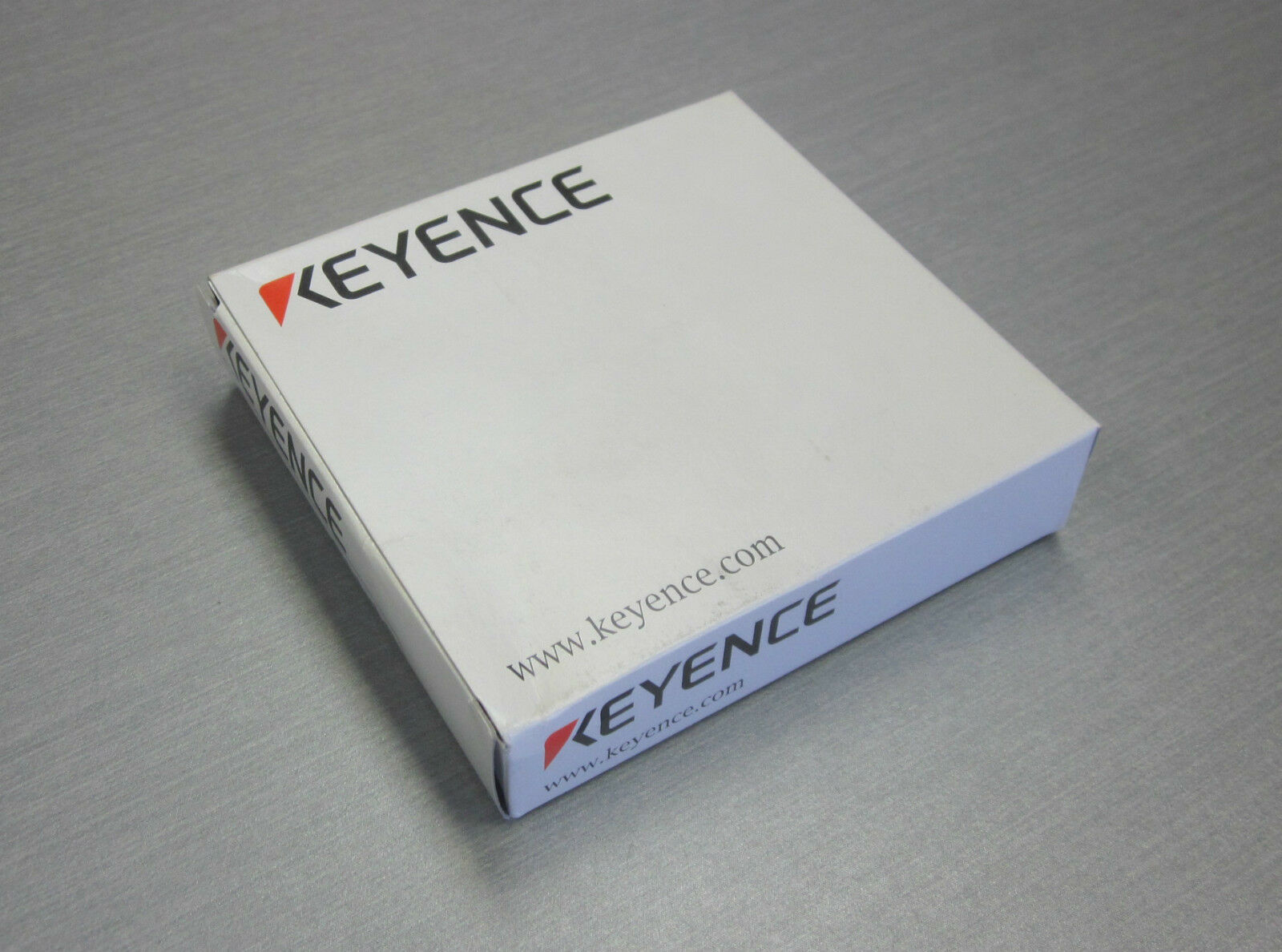 Keyence FU-18 transmissive fiber unit sensor – Autovation Surplus